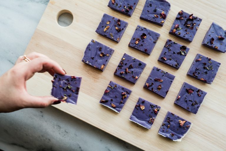 Ube White Chocolate Fudge - Confessions of a Chocoholic